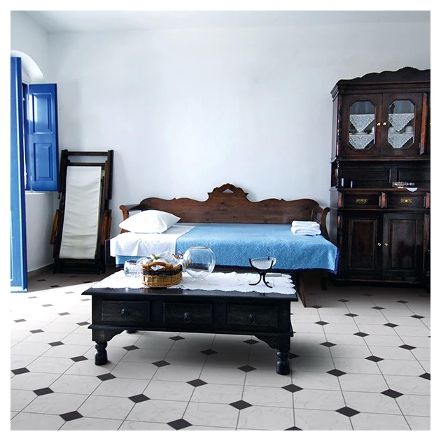 Classic Key Square Deluxe Vinyl by Remland | From £10.95 / sq. metre