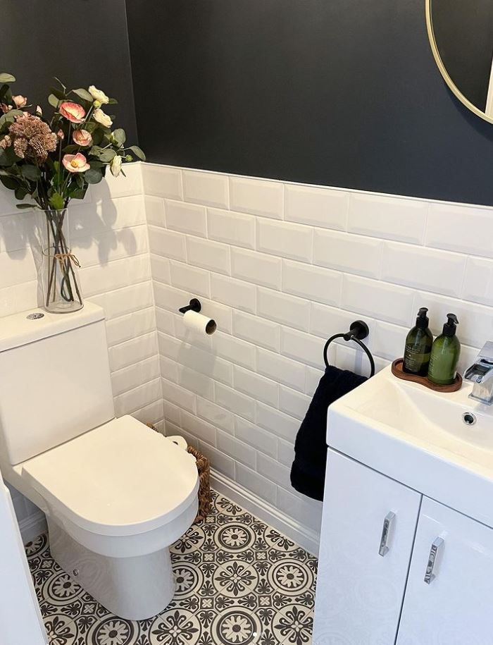 Classic Victorian Tile Vinyl by Remland | £11.95 / sq. metre