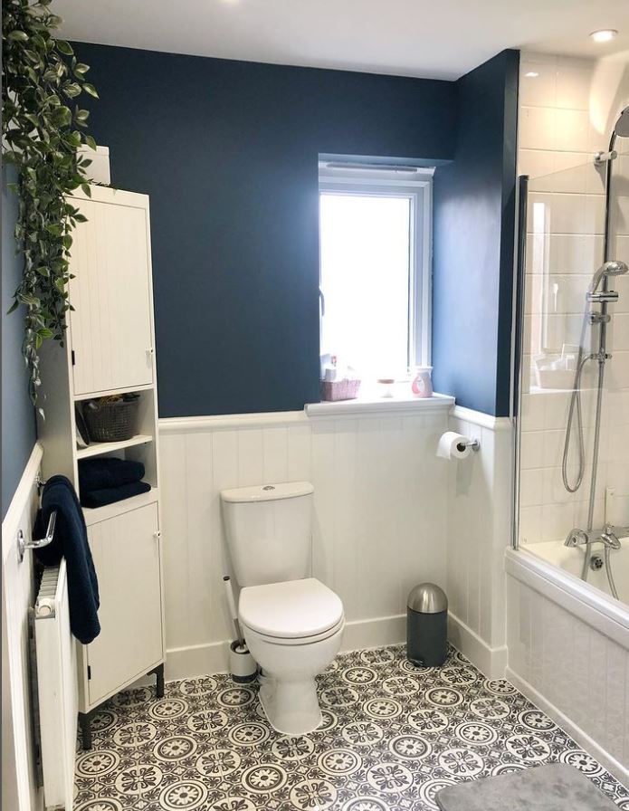 Classic Victorian Tile Vinyl by Remland | £11.95 / sq. metre