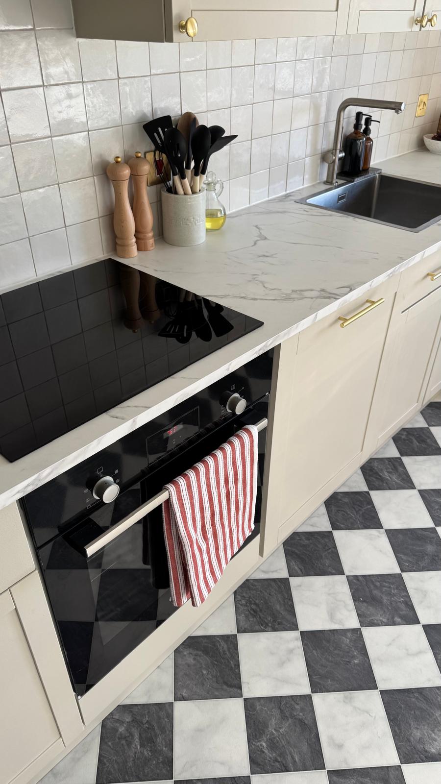 Florence Tile Vinyl by Remland | From £8.95 / sq. metre