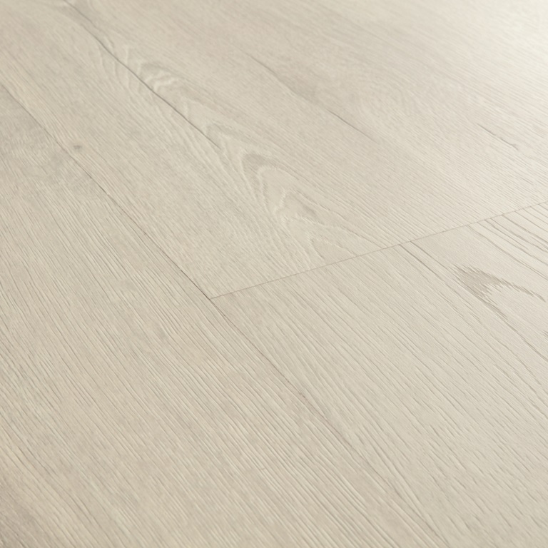 Classic Hydro Laminate by Quick-step | SPECIAL OFFER