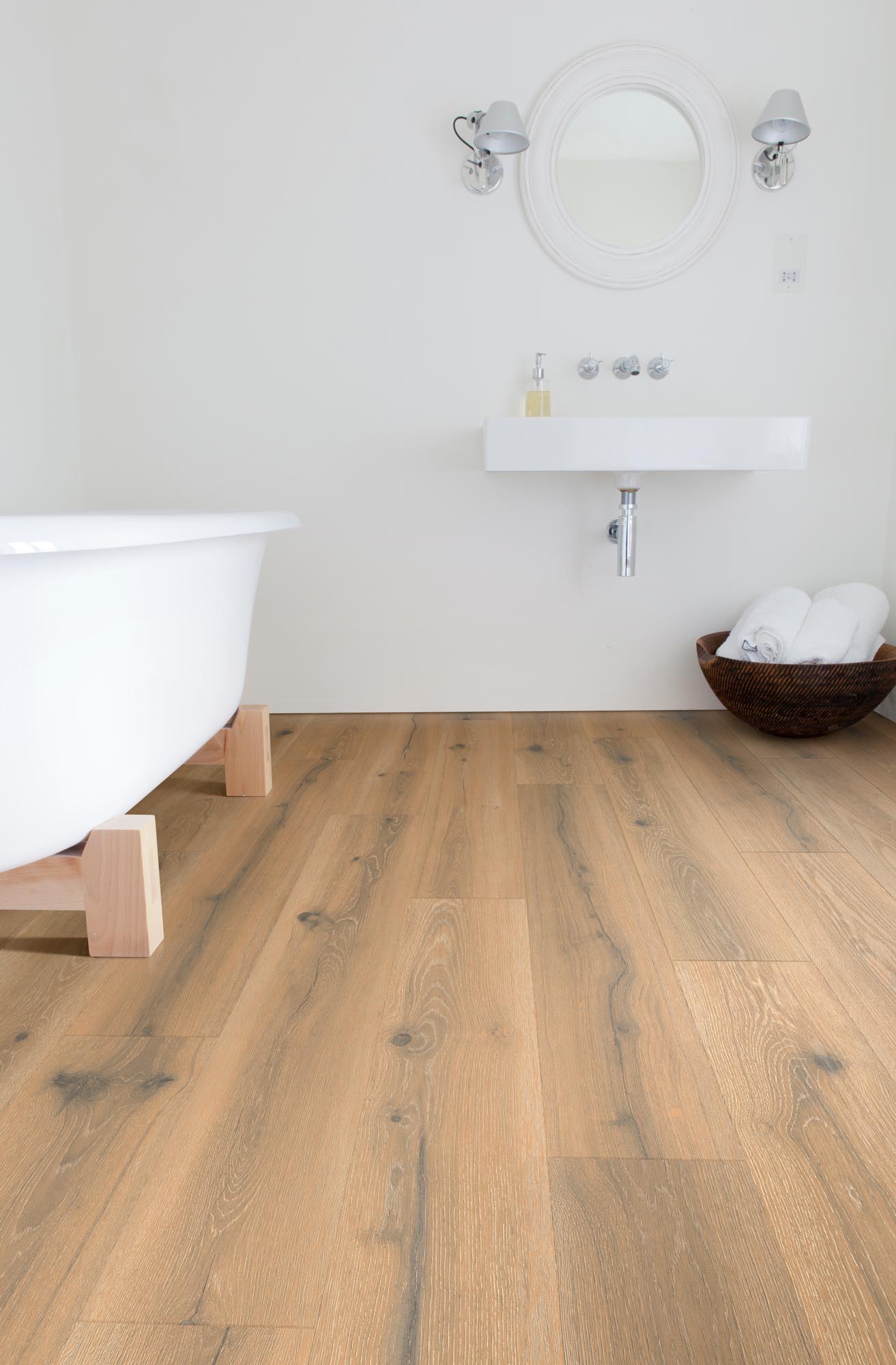 Rhinofloor Evolution Wood LVT | SPECIAL OFFER
