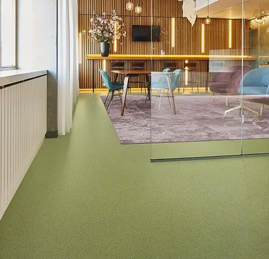 Sphera Elite Vinyl | £28.95 / sq. metre