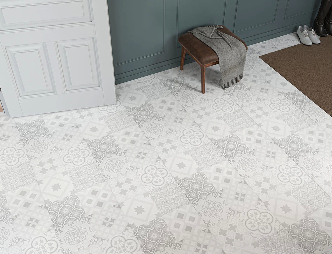 Luxury Victorian Tile 8mm Laminate by Remland | From £55.49 per pack